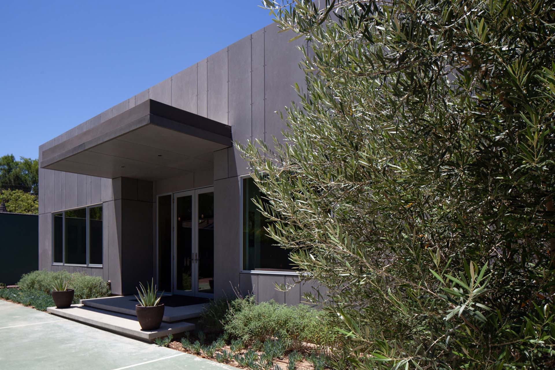 nonzero\architecture | Peter Grueneisen FAIA | Matt Man Studios